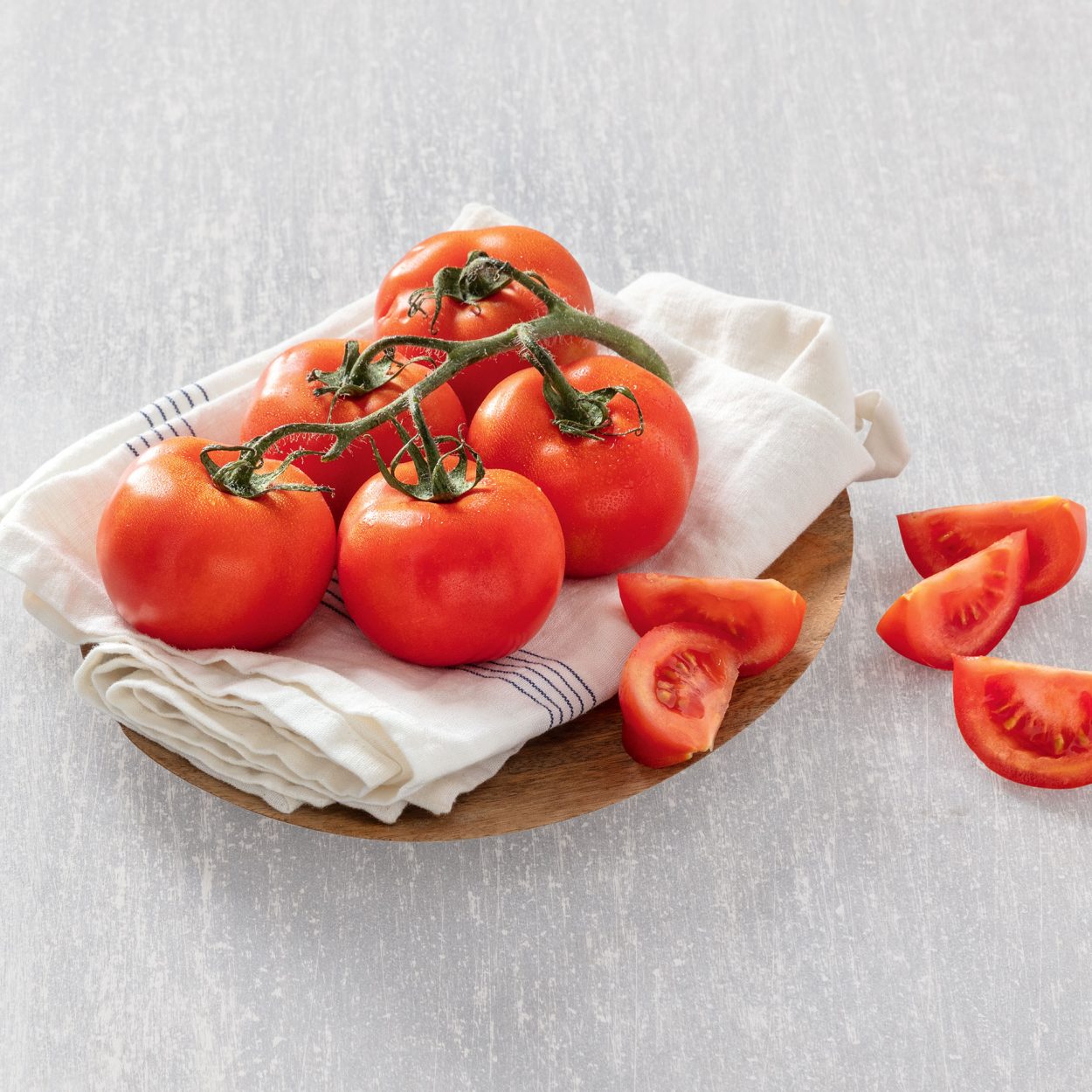 Tomates saveur en grappe bon marché chez ALDI